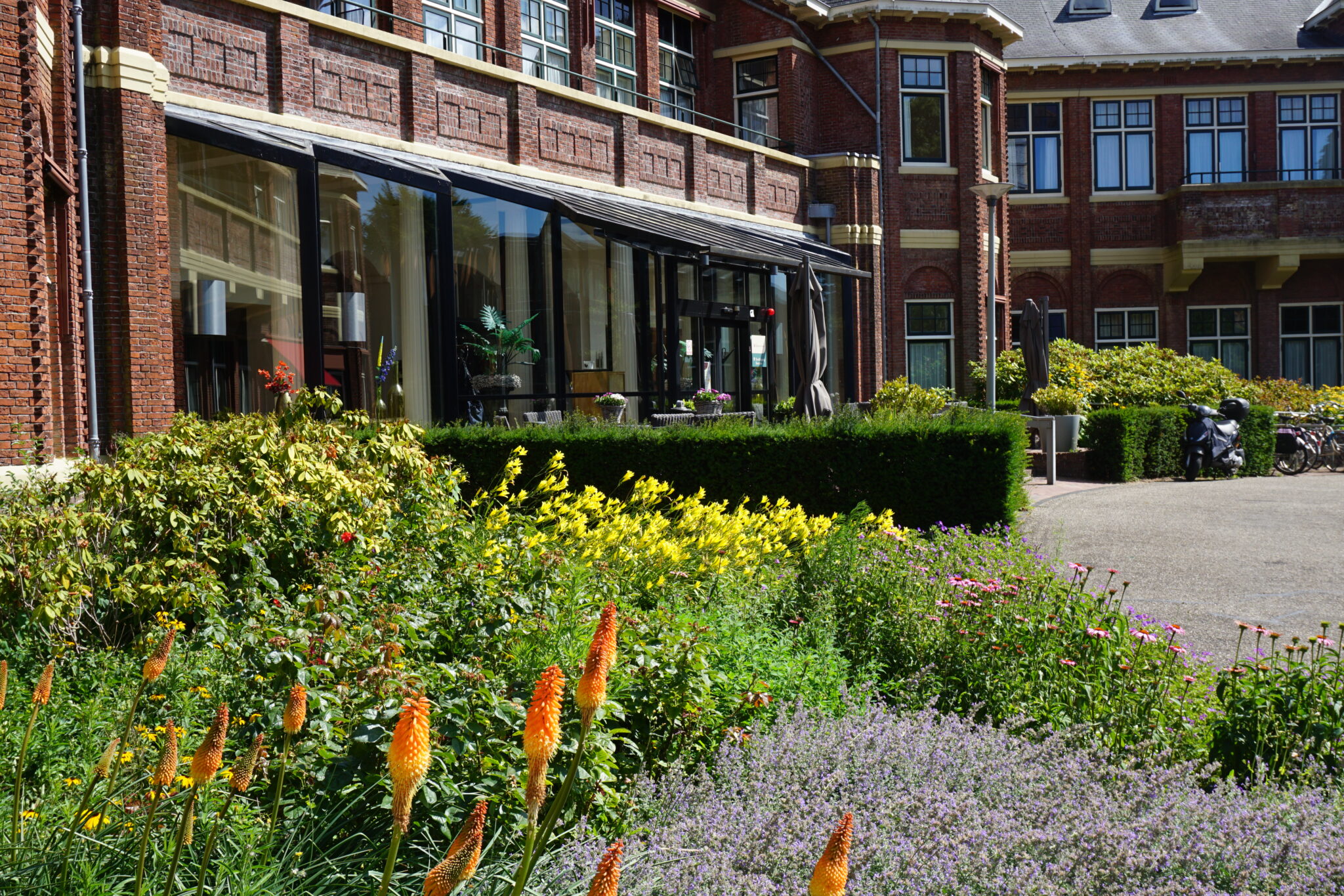 The three city gardens in bloom - Buro Mien Ruys